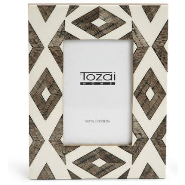 Chiseled Diamond Photo Frame – Casa Miscellany